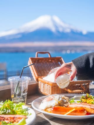 Best Mt. Fuji Breakfast Spot: The Park Cafe in Yamanakako | TRAVEL ...